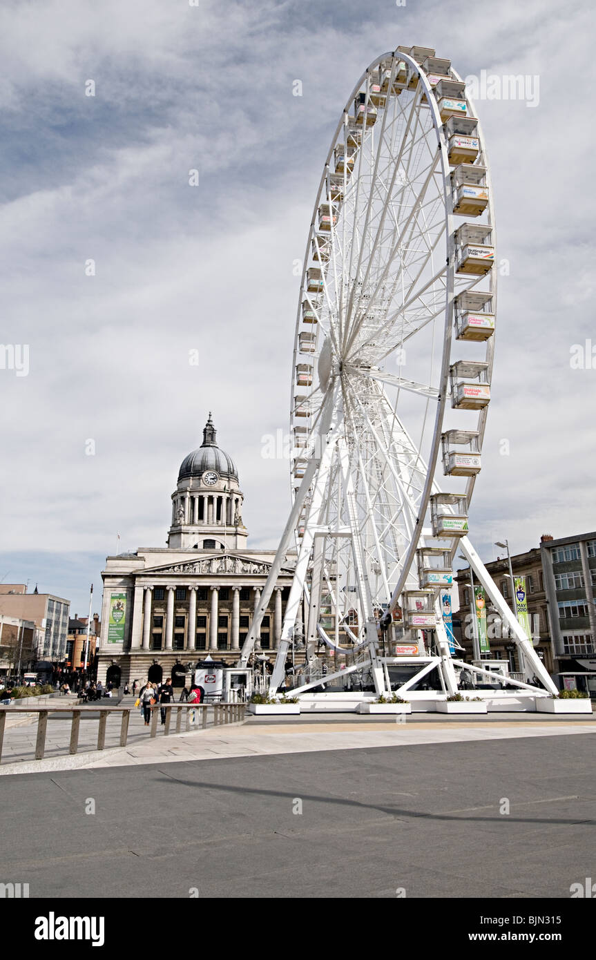the nottingham wheel in market square nottingham Stock Photo - Alamy