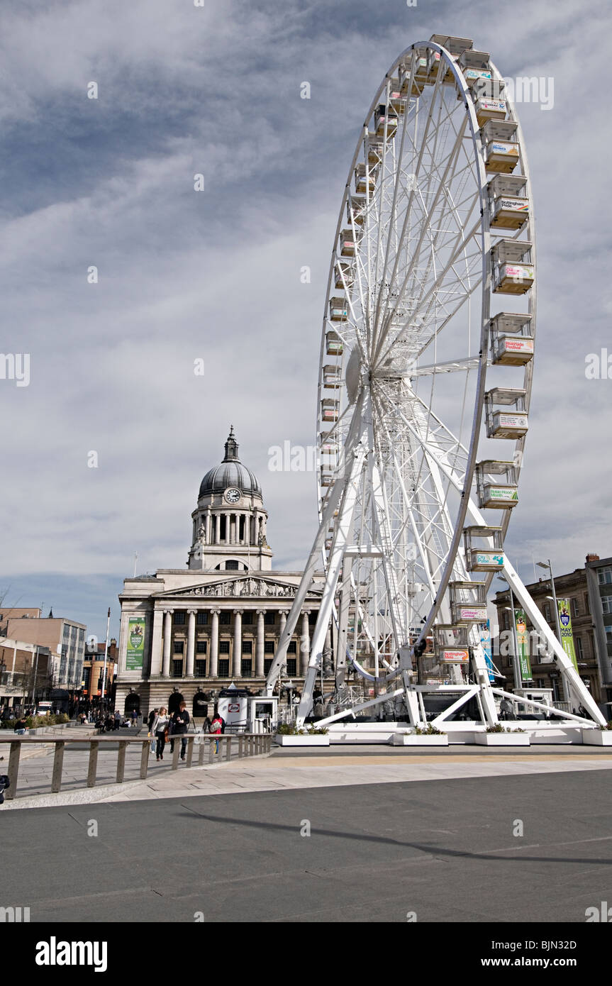 the nottingham wheel in market square nottingham Stock Photo - Alamy