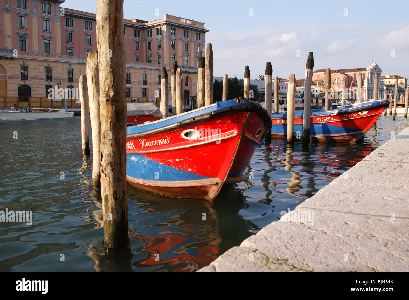 Workboats hi-res stock photography and images - Alamy