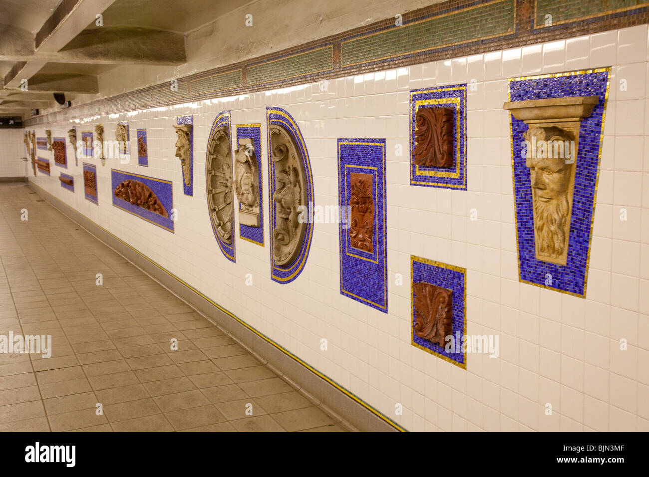 Brooklyn Museum subway stop in NYC Stock Photo - Alamy