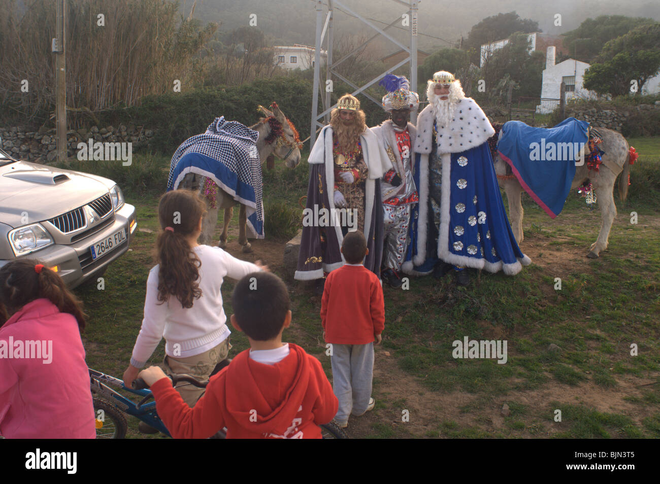 Donkeys parade hi-res stock photography and images - Alamy