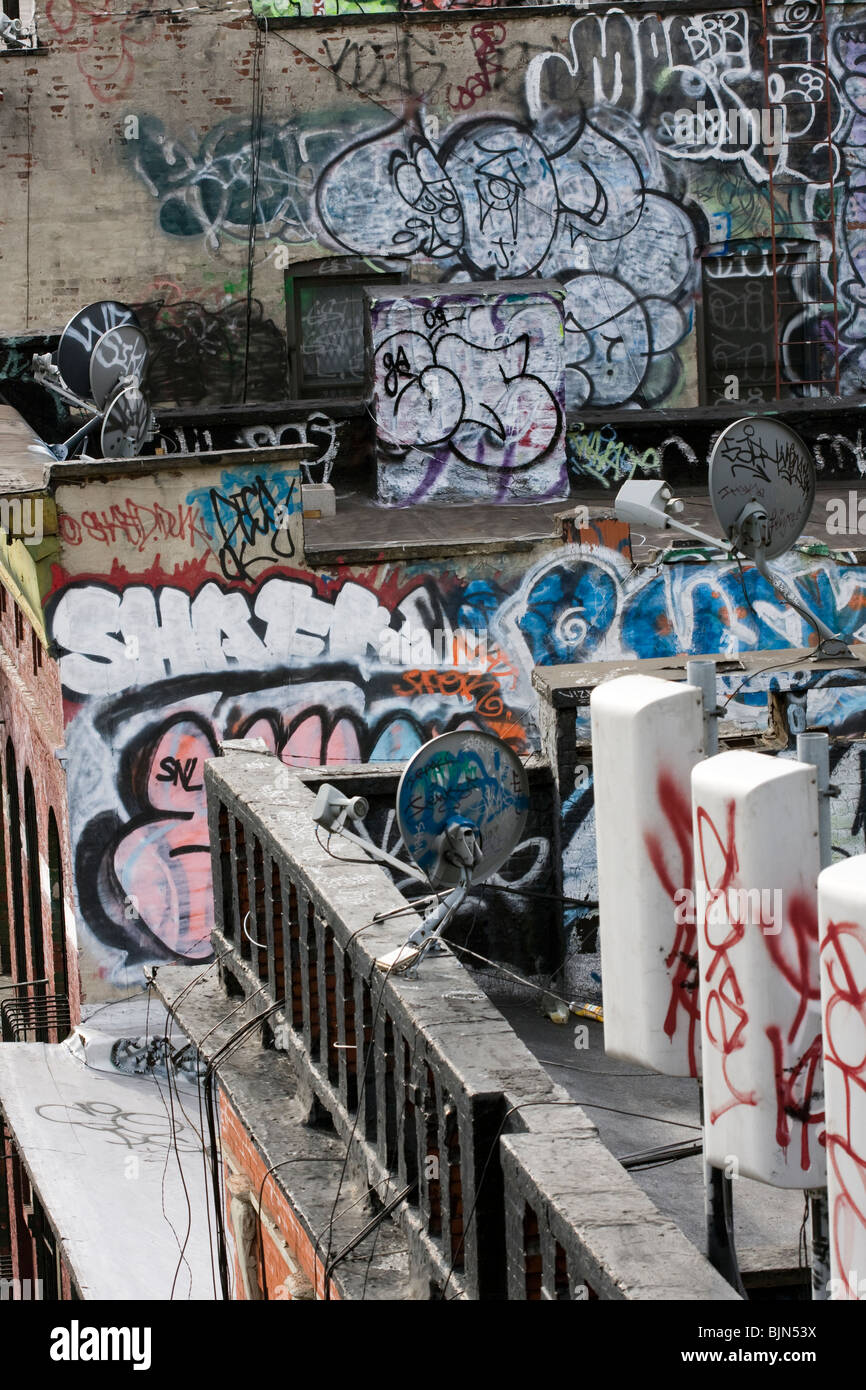 Graffiti on rooftop hi-res stock photography and images - Alamy