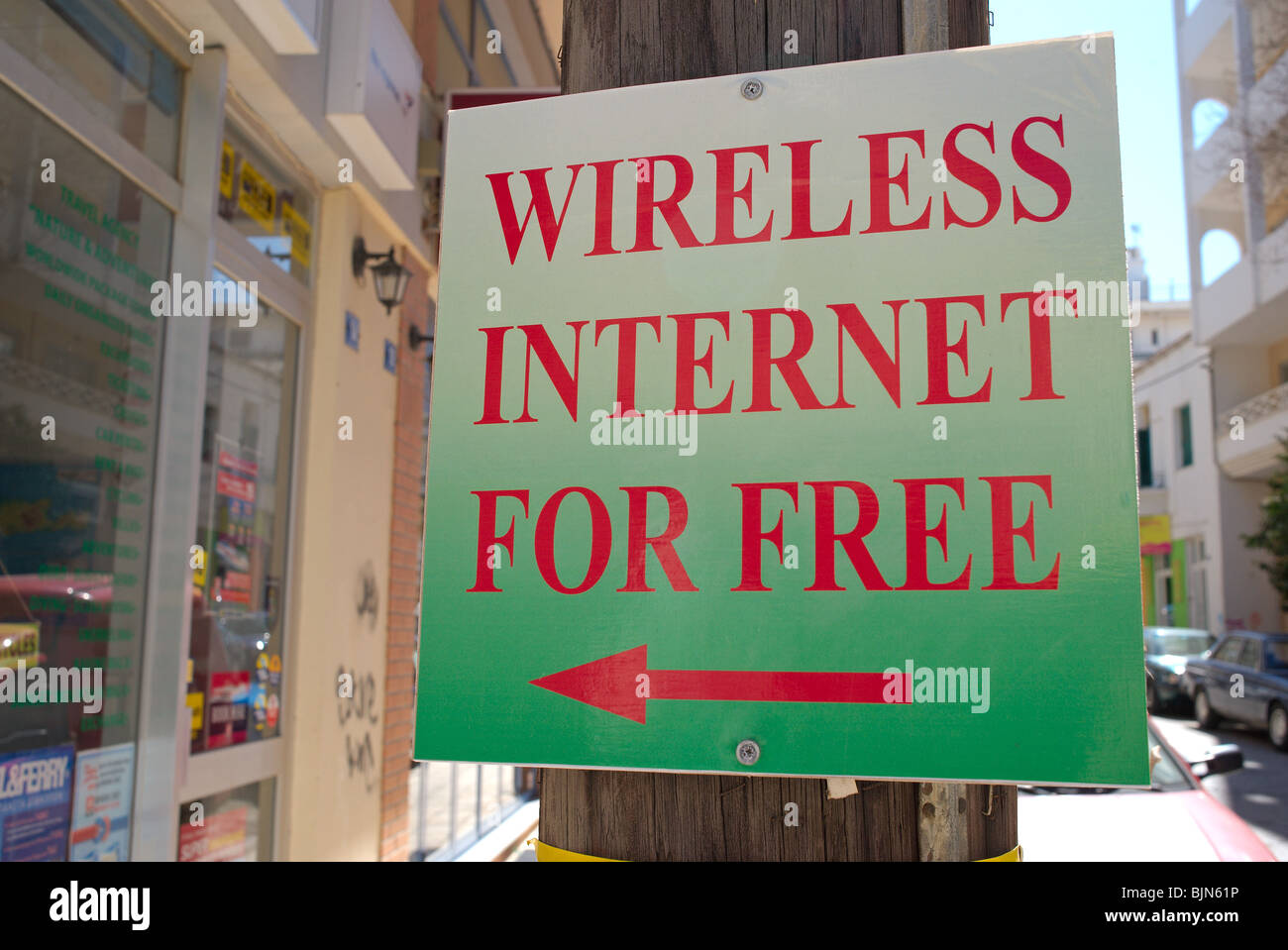 Internet wireless sign hi-res stock photography and images - Alamy