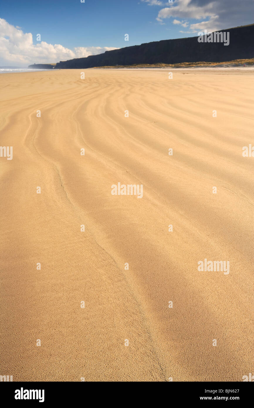 Downhill strand hi-res stock photography and images - Alamy