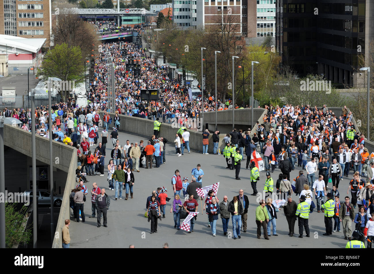 Football fans england walking hi-res stock photography and images - Alamy