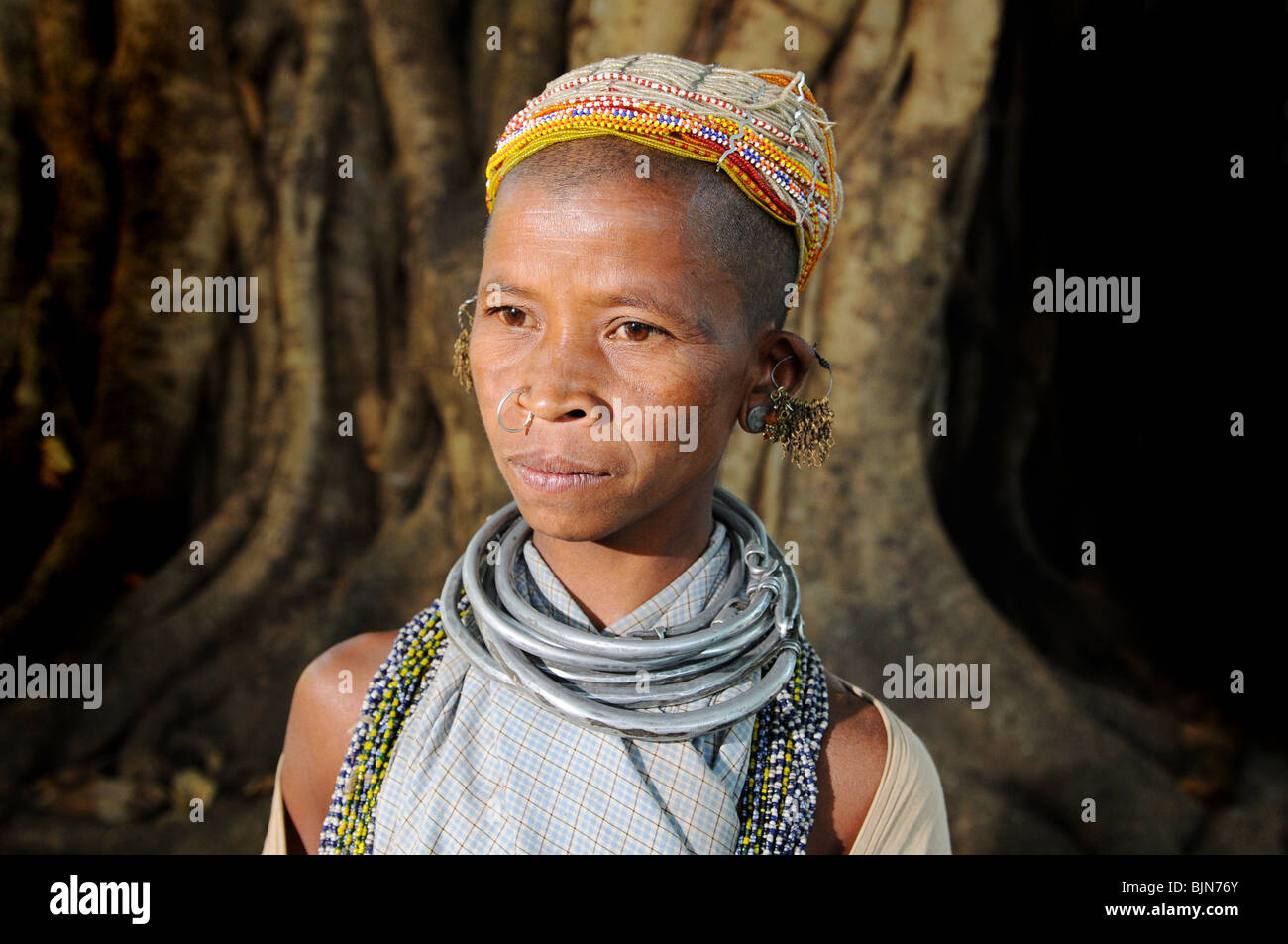 Bonda woman hi-res stock photography and images - Alamy
