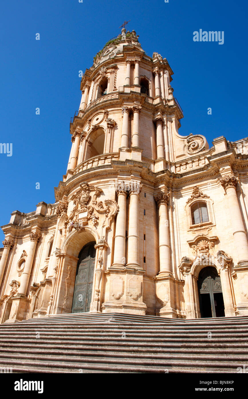 Baroque Church of St George designed by Gagliardi 1702 , Modica, Sicily ...