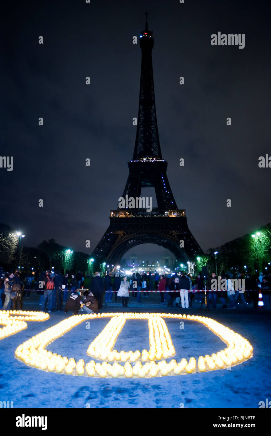 Paris, France, Celebrates International Earth Hour, Eiffel Tower, Night ...