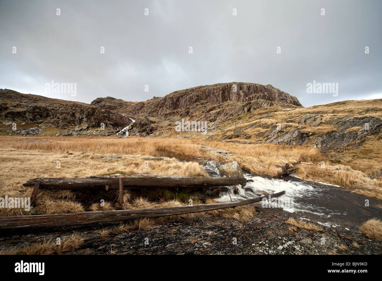 Quarry dam hi-res stock photography and images - Alamy