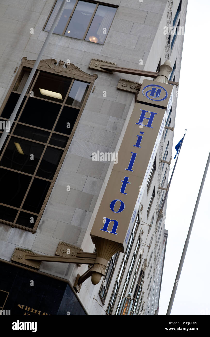 Hilton hotel sign downtown Cincinnati, Ohio, USA Stock Photo - Alamy