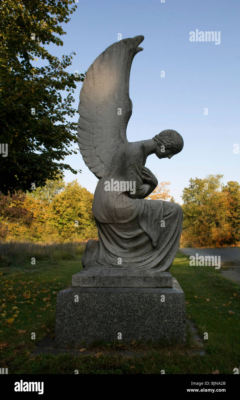 Angel Statue Berlin High Resolution Stock Photography and Images - Alamy