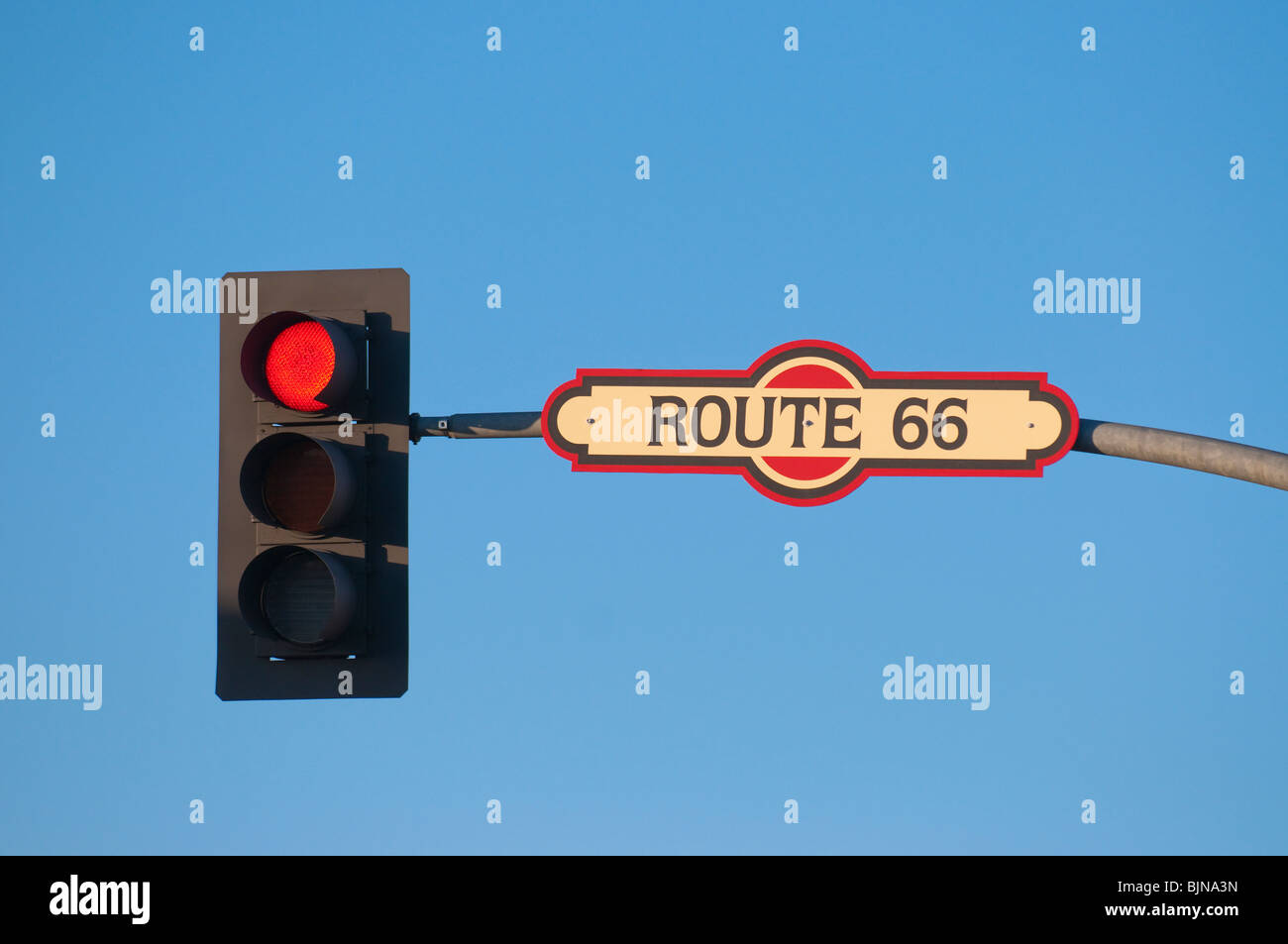 Traffic (stop) light on Route 66 in Flagstaff, Arizona Stock Photo - Alamy