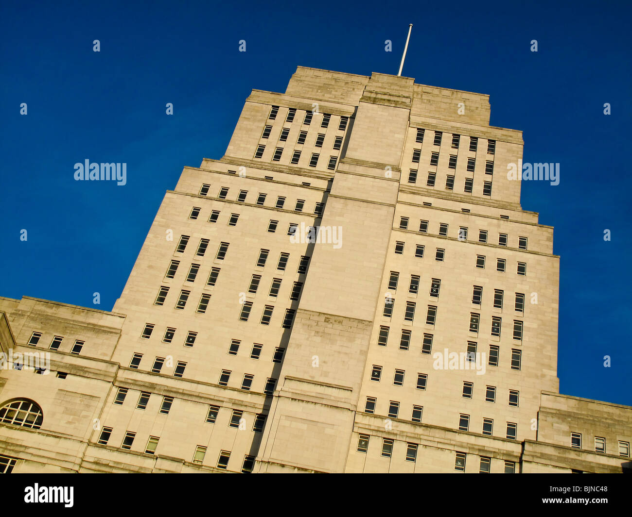 Senate House, Bloomsbury, London, England, UK Stock Photo - Alamy
