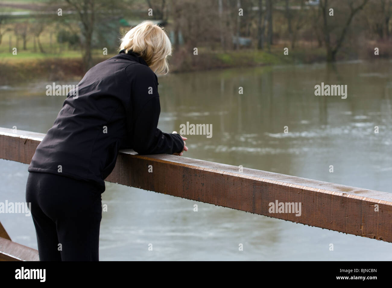 Down bridge hi-res stock photography and images - Alamy
