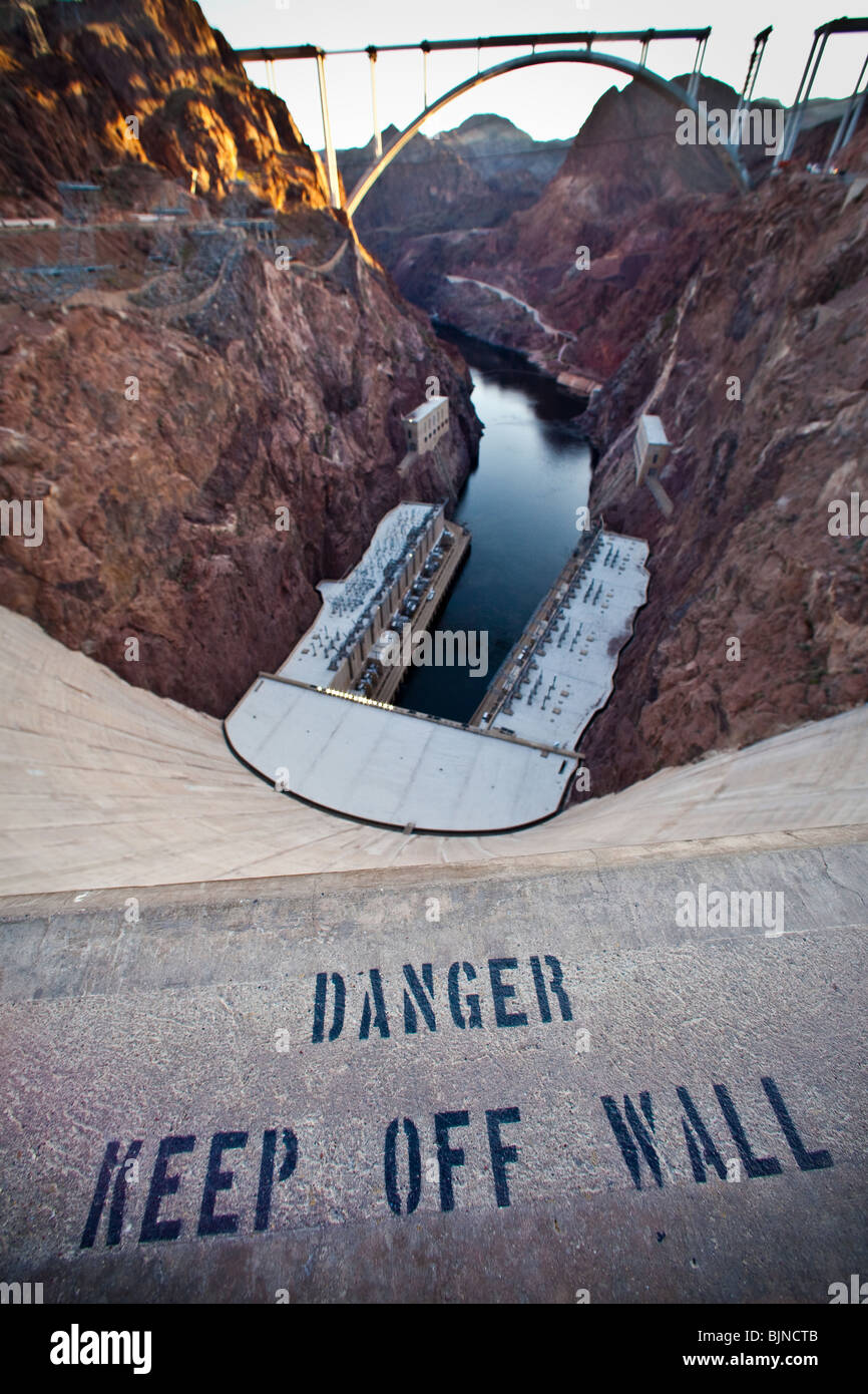 Arch Gravity Dam Stock Photos & Arch Gravity Dam Stock Images - Alamy