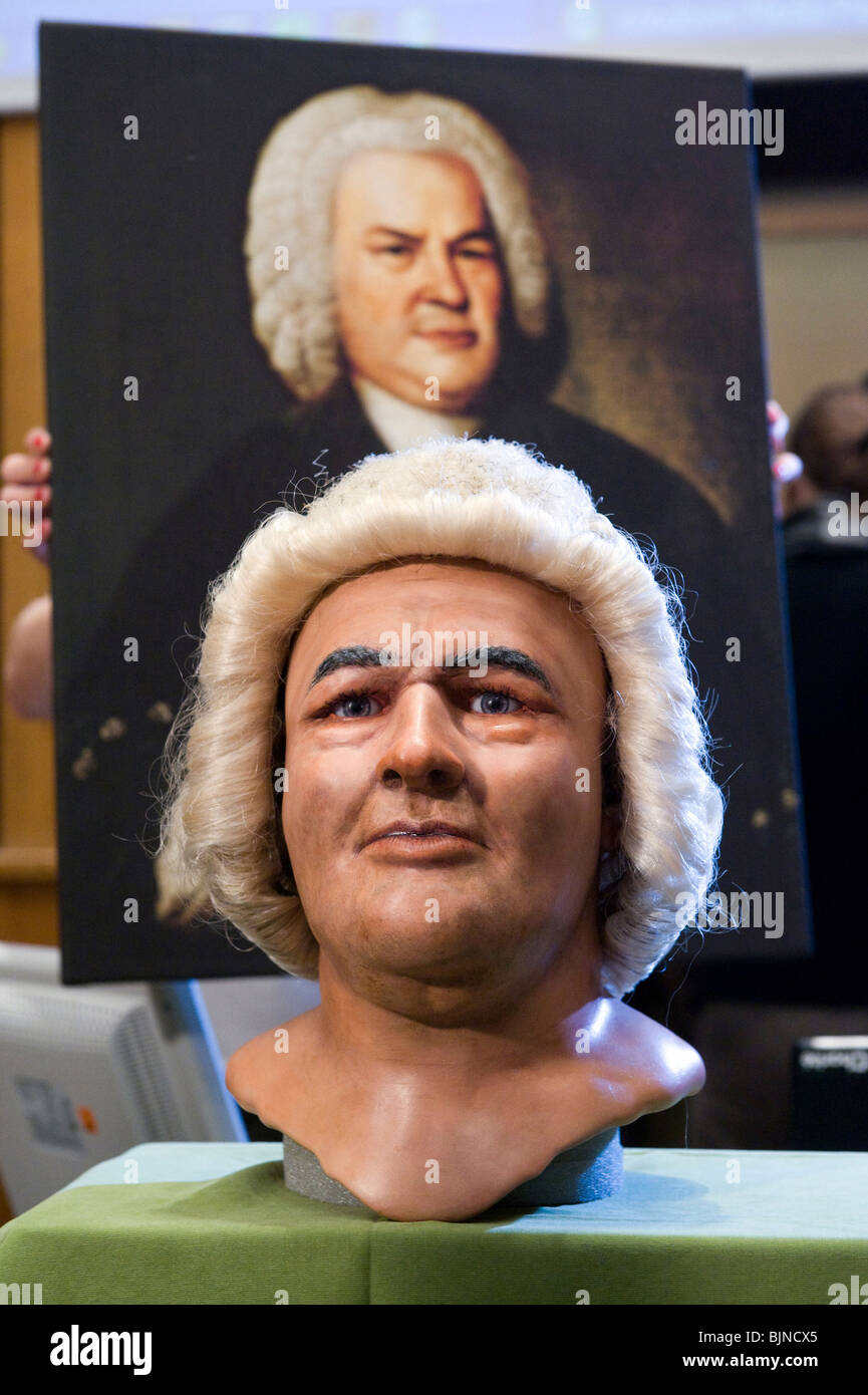 Johann sebastian bach bust hi-res stock photography and images - Alamy