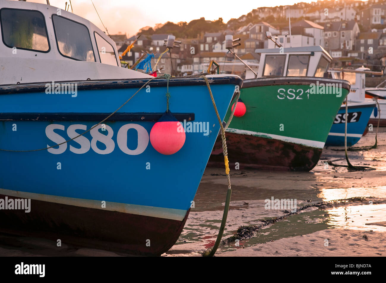 Boats in St Ives harbour Cornwall Stock Photo - Alamy