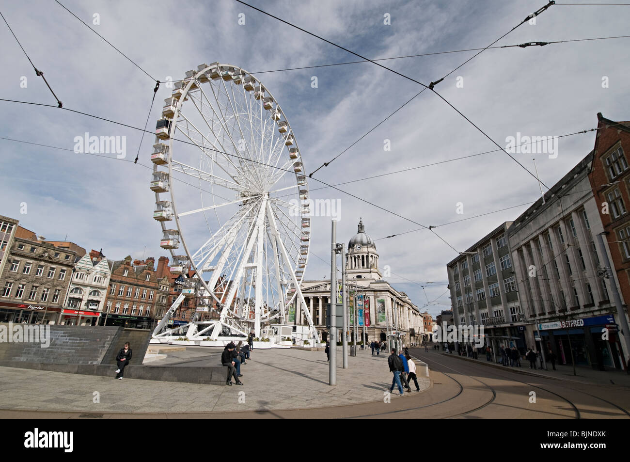 the nottingham wheel in market square nottingham Stock Photo - Alamy