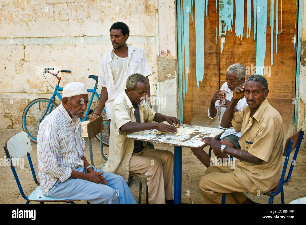 Eritrean men elderly hi-res stock photography and images - Alamy