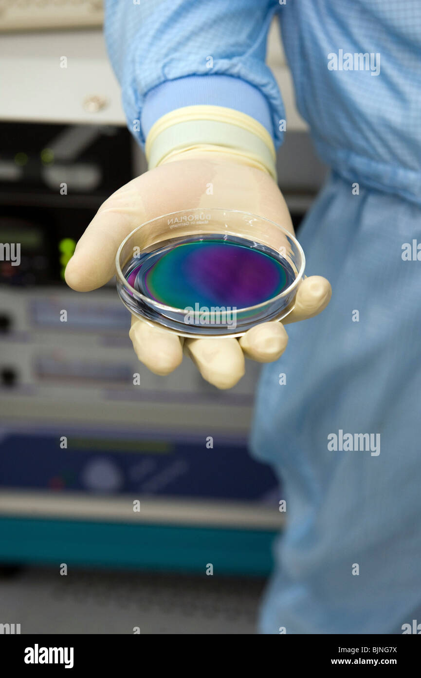 Chemistry laboratory berlin university hi-res stock photography and ...