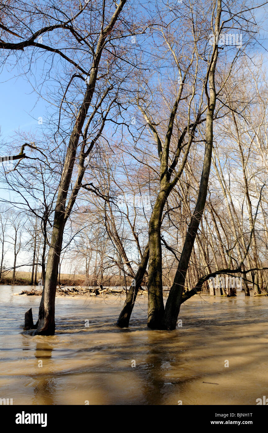Wabash river in Huntington indiana Stock Photo - Alamy