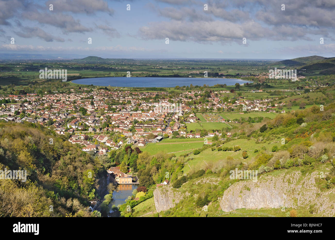 View of Cheddar village and Axbridge reservoir, Somerset, UK Stock ...