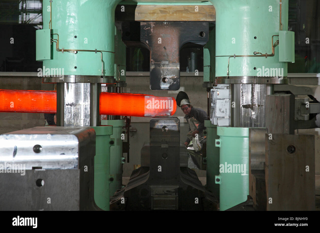 Hammer forge machine hi-res stock photography and images - Alamy