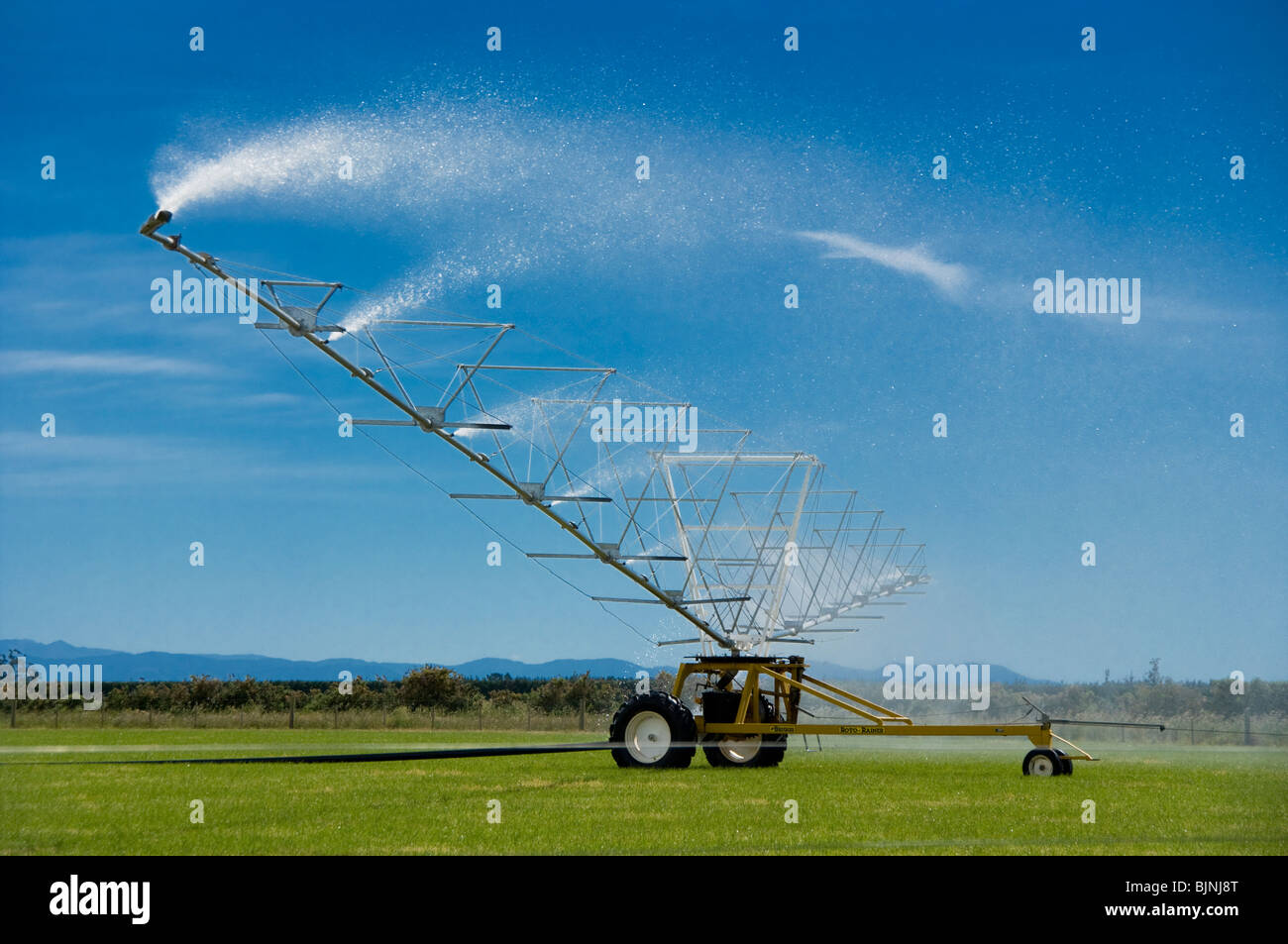 Farm irrigator hi-res stock photography and images - Alamy