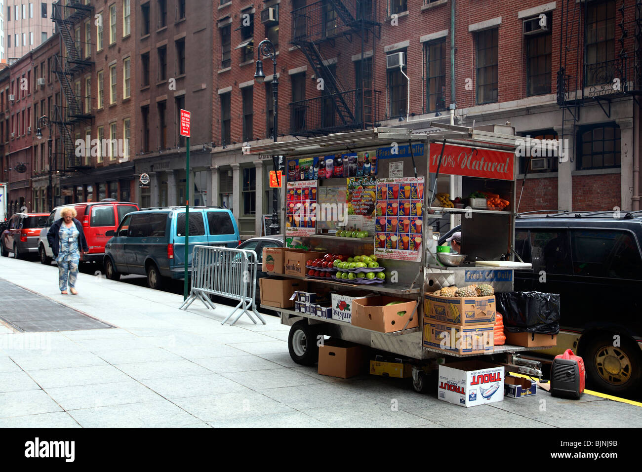 Fruit shake stall hi-res stock photography and images - Alamy