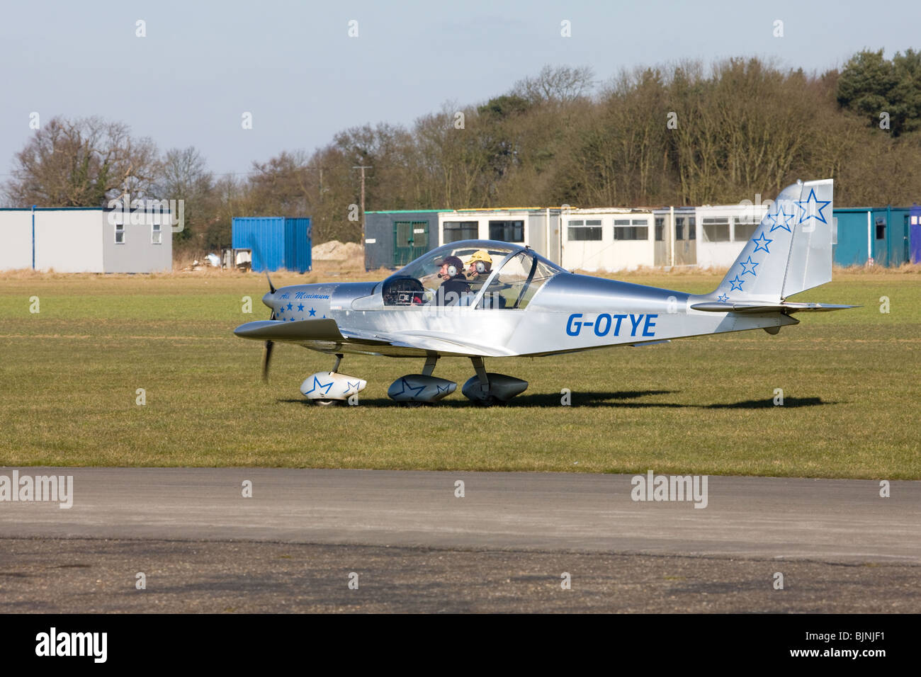 Fixed wing microlight hi-res stock photography and images - Alamy
