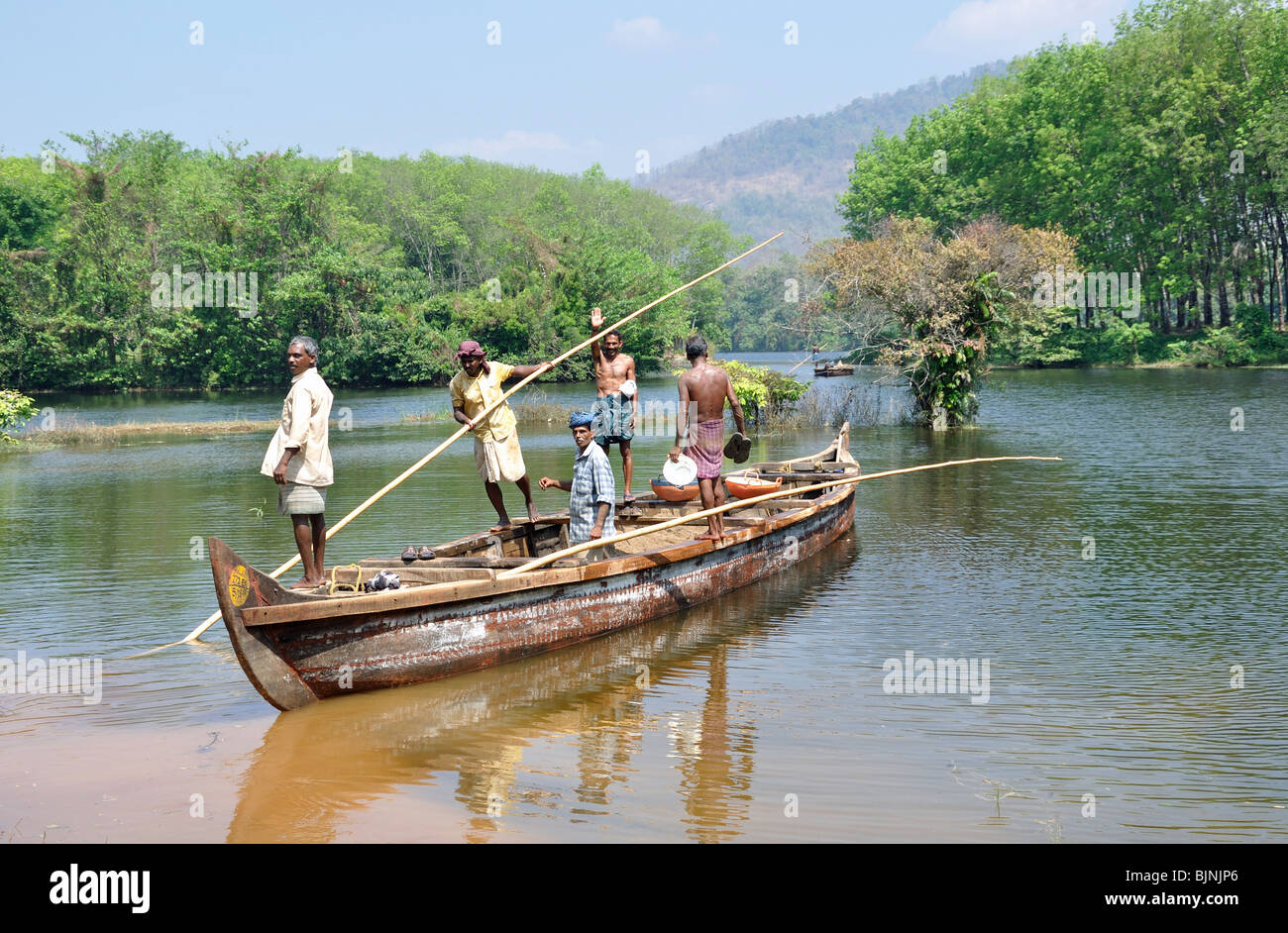 Working Boatmen near Thattekkad Bird Sanctury in Kerala, India Stock ...