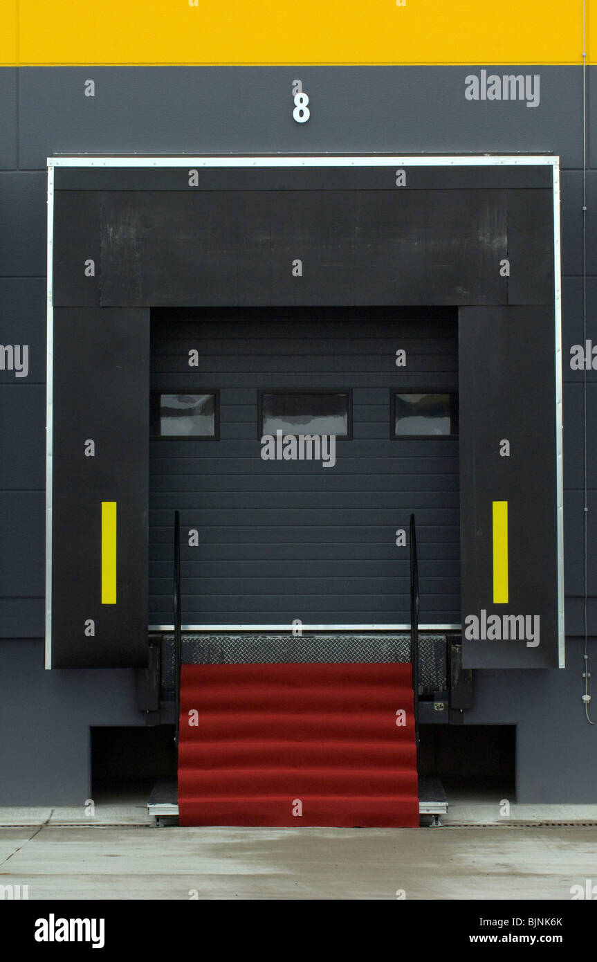 Red Ramp Stock Photos & Red Ramp Stock Images - Alamy