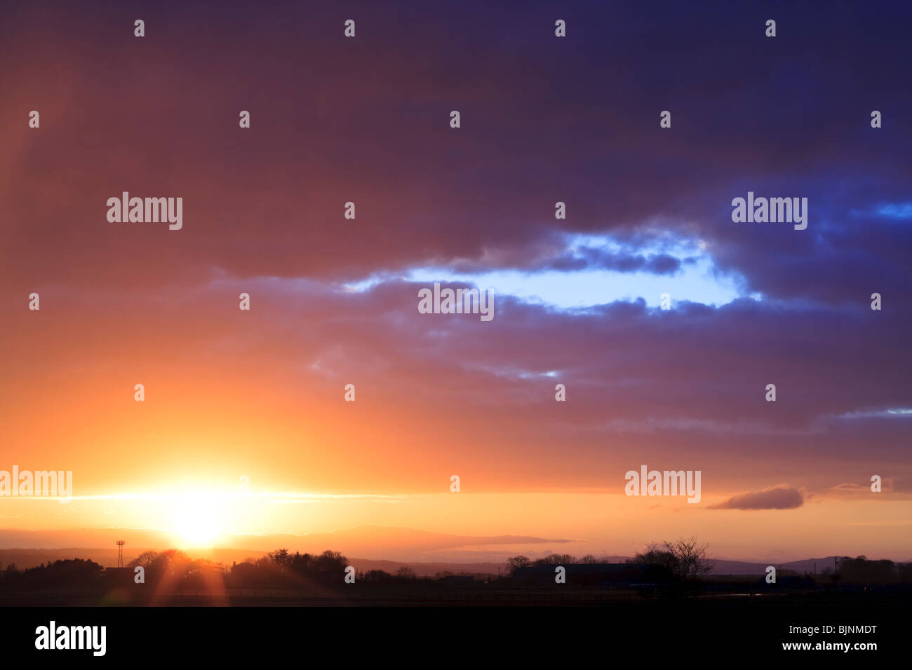Lough foyle ireland hi-res stock photography and images - Alamy