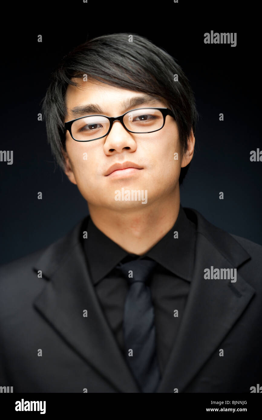 Man in fighting pose close up hi-res stock photography and images - Alamy