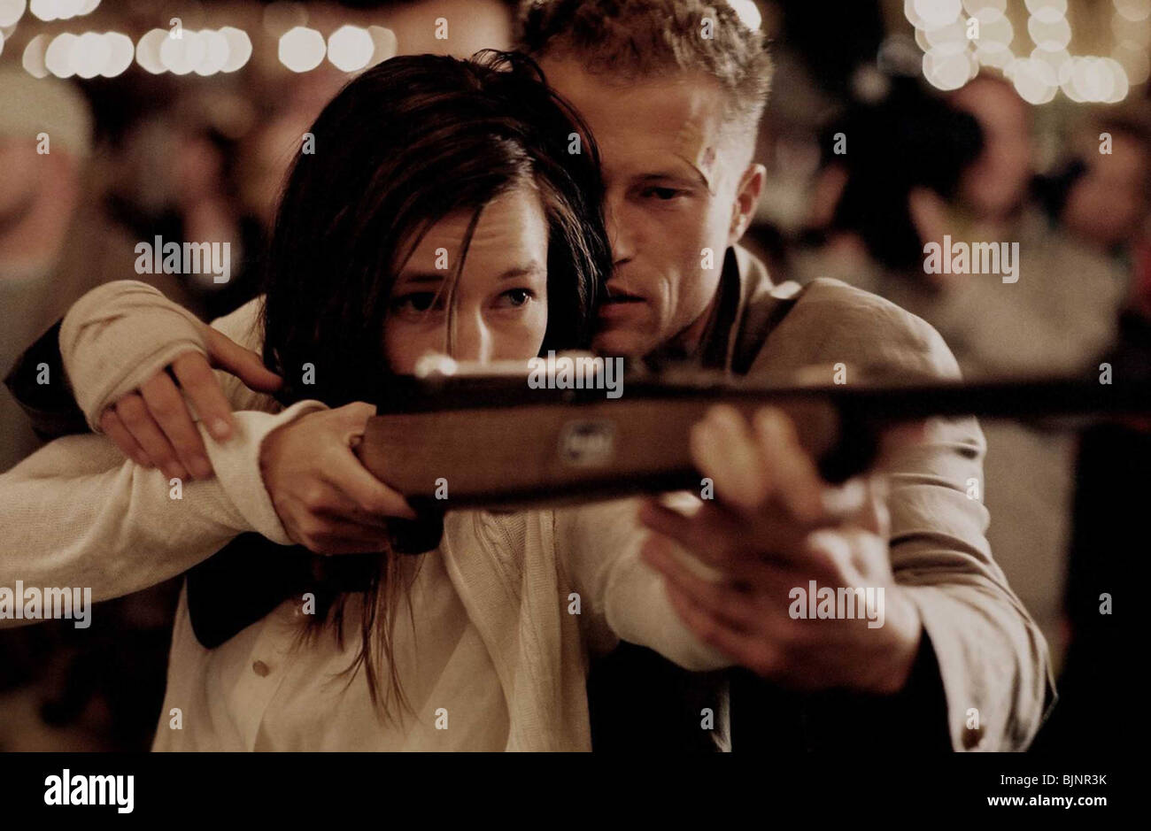 BARFUSS (2005) JOHANNA WOKALEK, TIL SCHWEIGER TIL SCHWEIGER (DIR) BARF ...