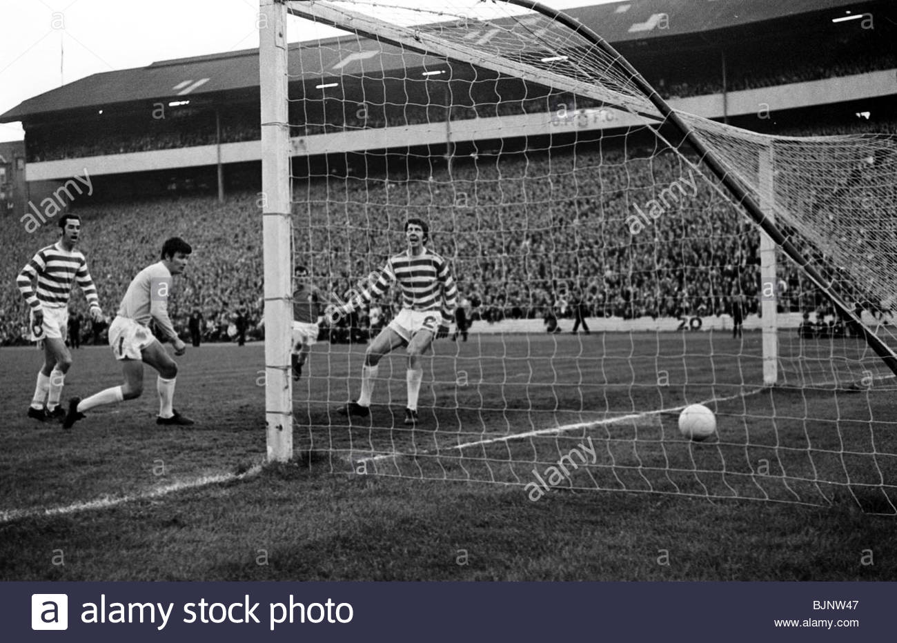 1970 Landscape Football Stock Photos & 1970 Landscape Football Stock ...