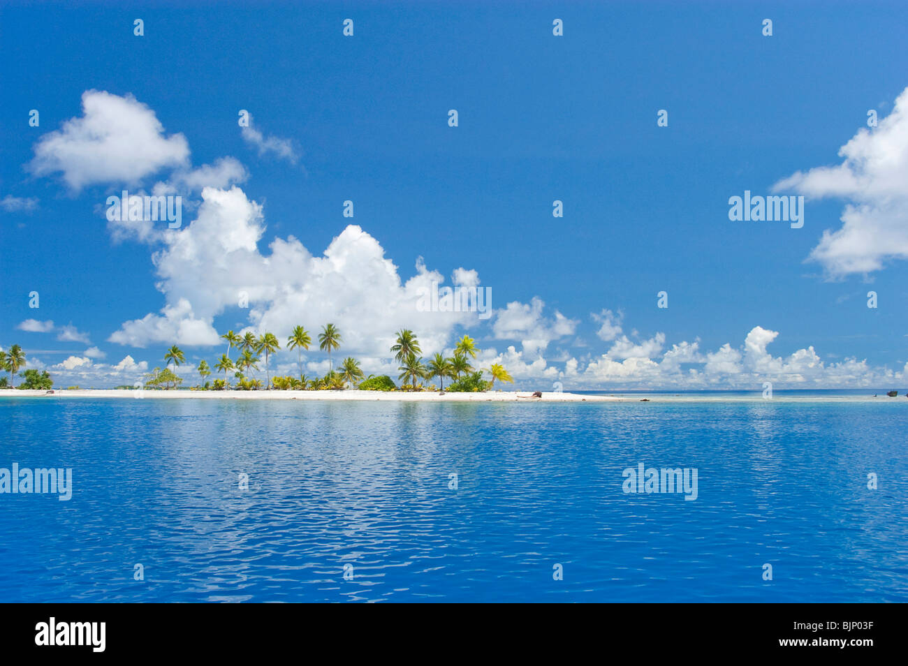 Chuuk island people hi-res stock photography and images - Alamy