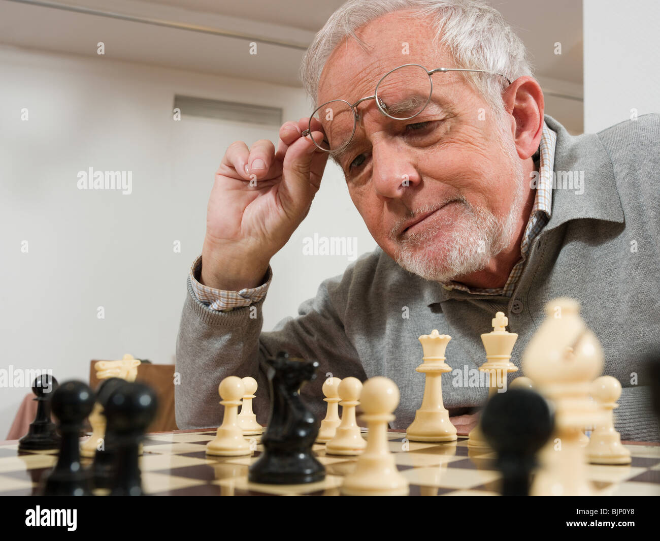 Chess equipment hi-res stock photography and images - Alamy
