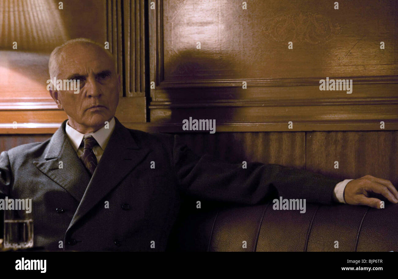 VALKYRIE (2008) TERENCE STAMP BRYAN SINGER (DIR) VALK 009 Stock Photo ...