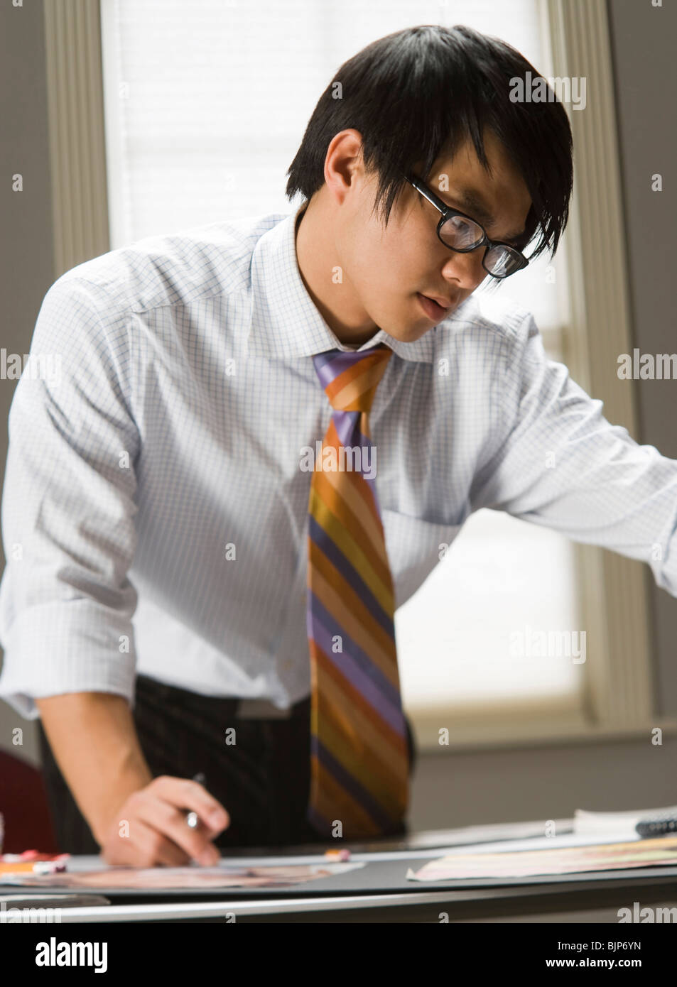 Man preparing for presentation Stock Photo - Alamy