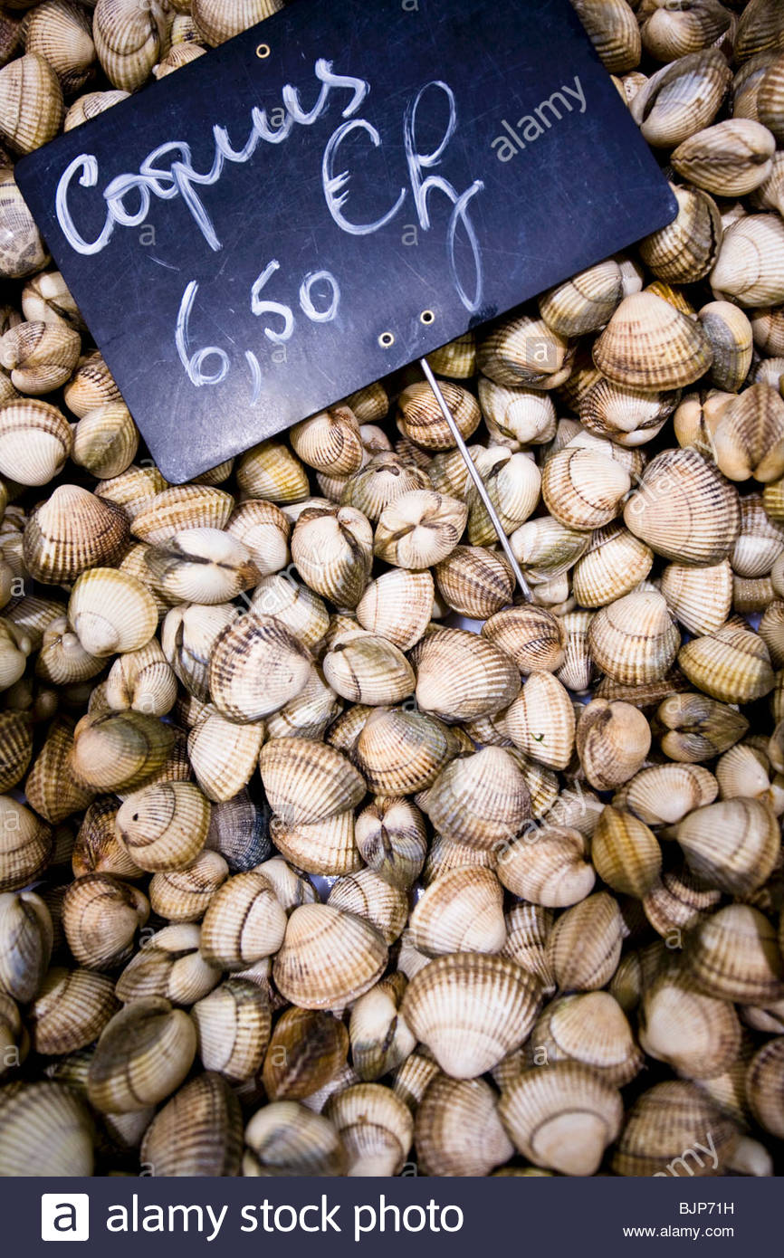 French Food Market Bordeaux Stock Photos & French Food Market Bordeaux ...