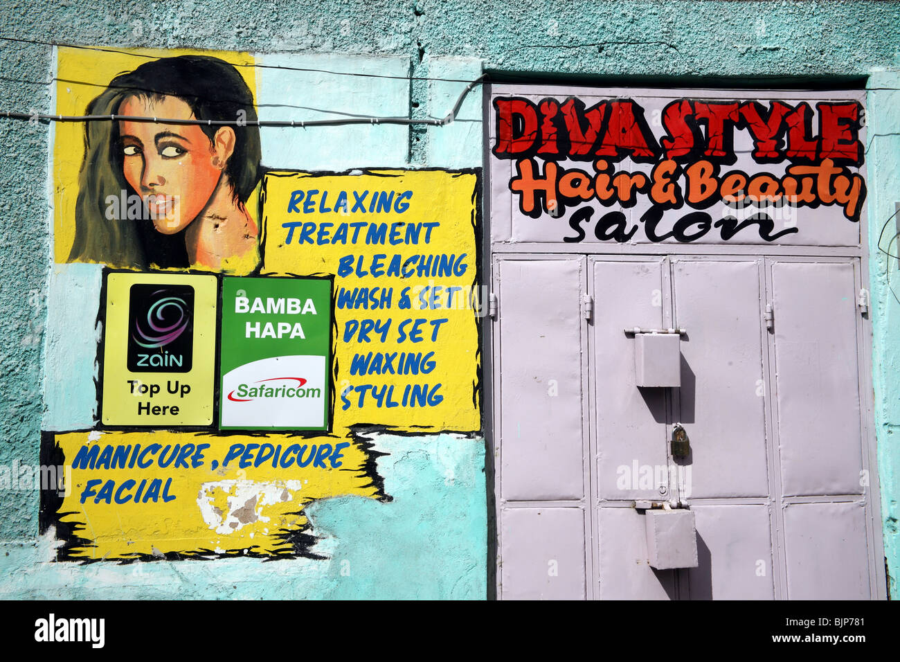 Old fashioned hair salon hi-res stock photography and images - Alamy