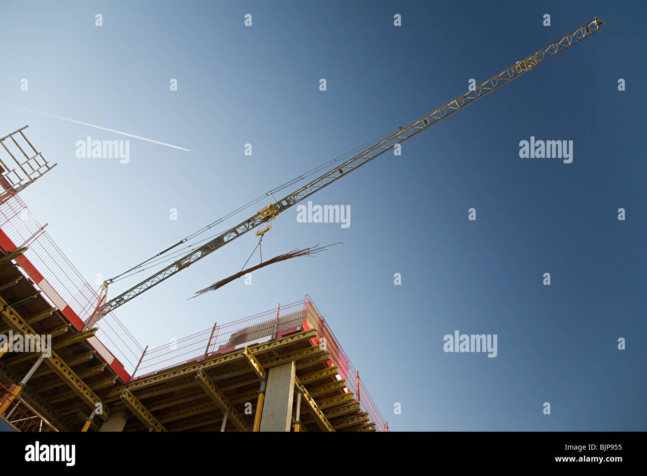 A crane on a construction site Stock Photo - Alamy