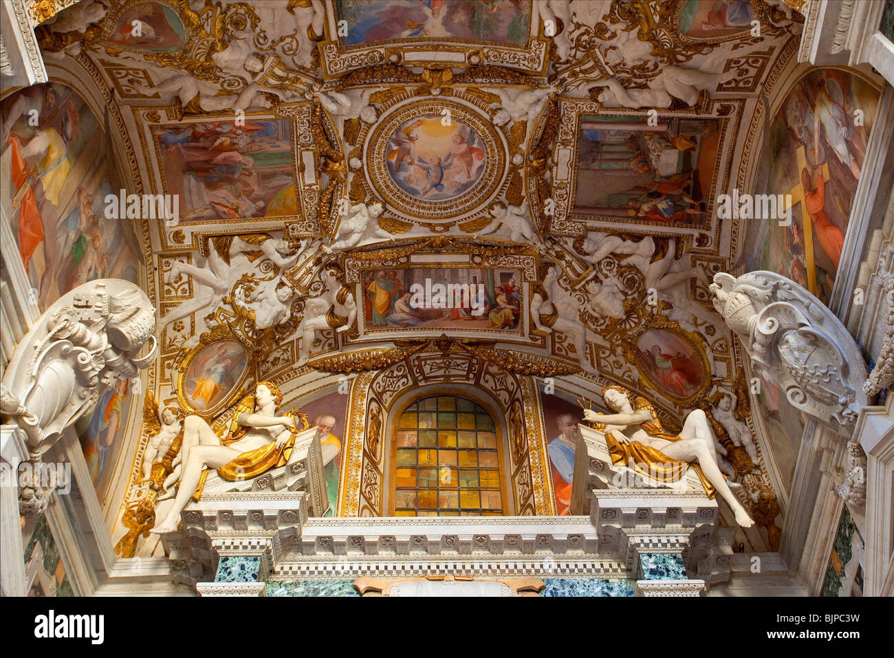 Trinita dei Monti church, Rome Stock Photo - Alamy