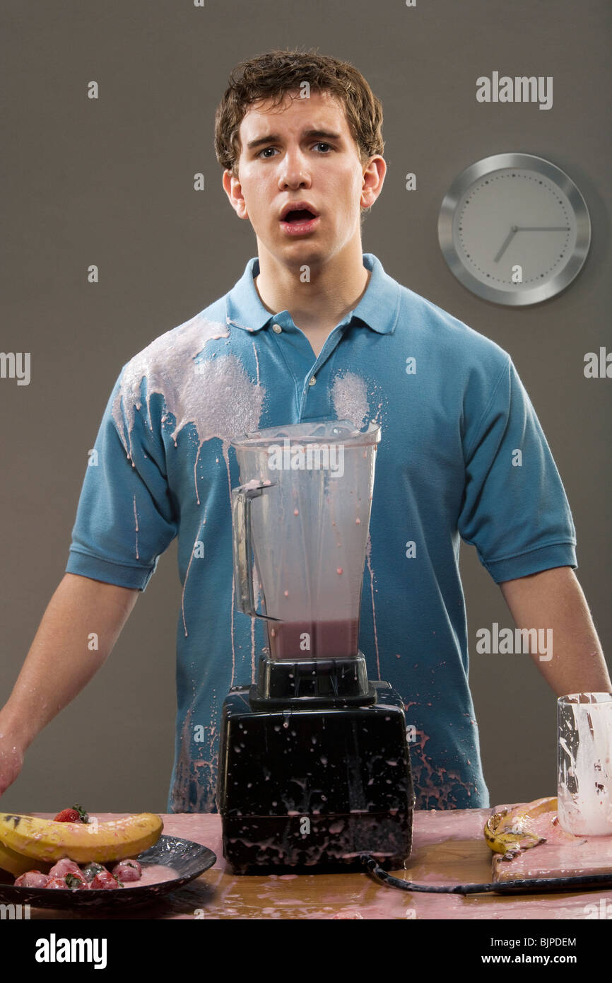 Electric blenders hi-res stock photography and images - Alamy