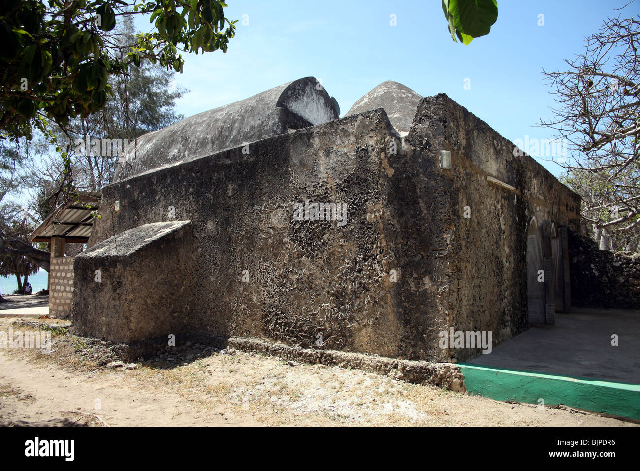 Kongo Mosque built in the 16th century Diani Beach Stock Photo - Alamy