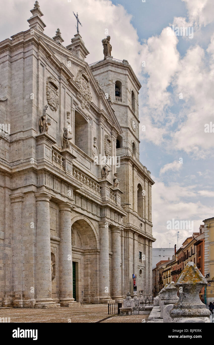 Renaissance architecture by architect Juan de Herrera in the cathedral ...