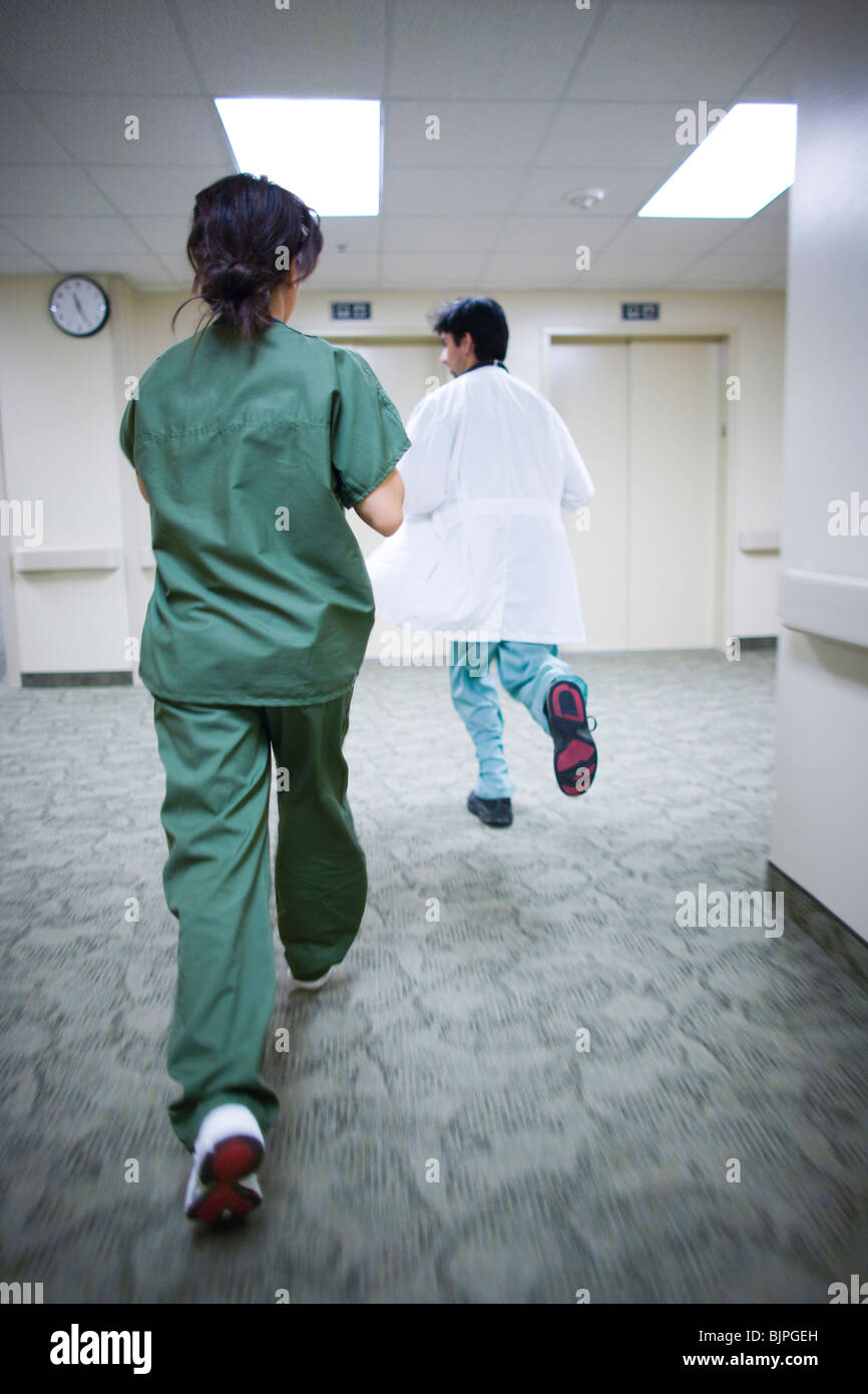 Medical personnel running Stock Photo - Alamy