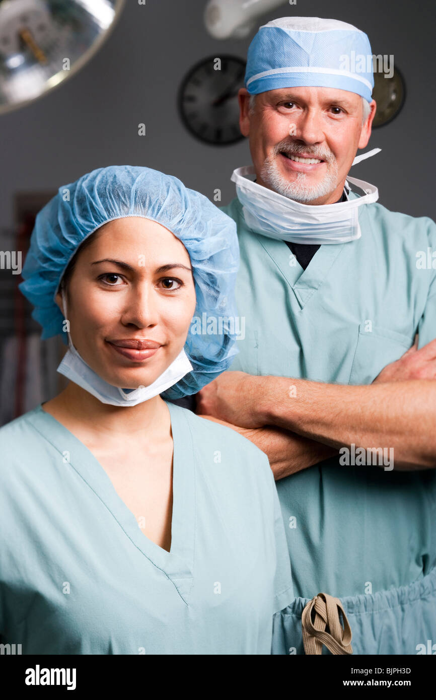 Medical personnel in surgery Stock Photo - Alamy
