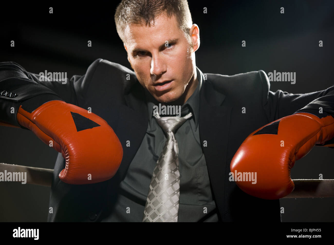 Go boxing hi-res stock photography and images - Alamy